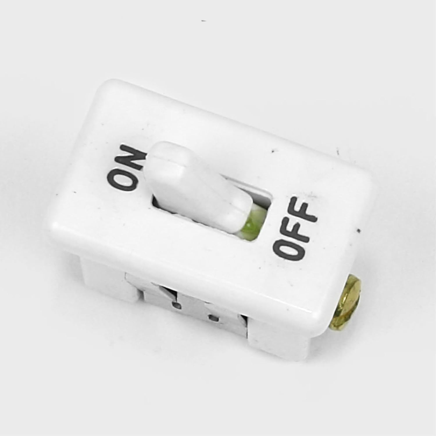 Switch, Snap-in Toggle, On/Off: Easy Installation for User-Friendly Op ...